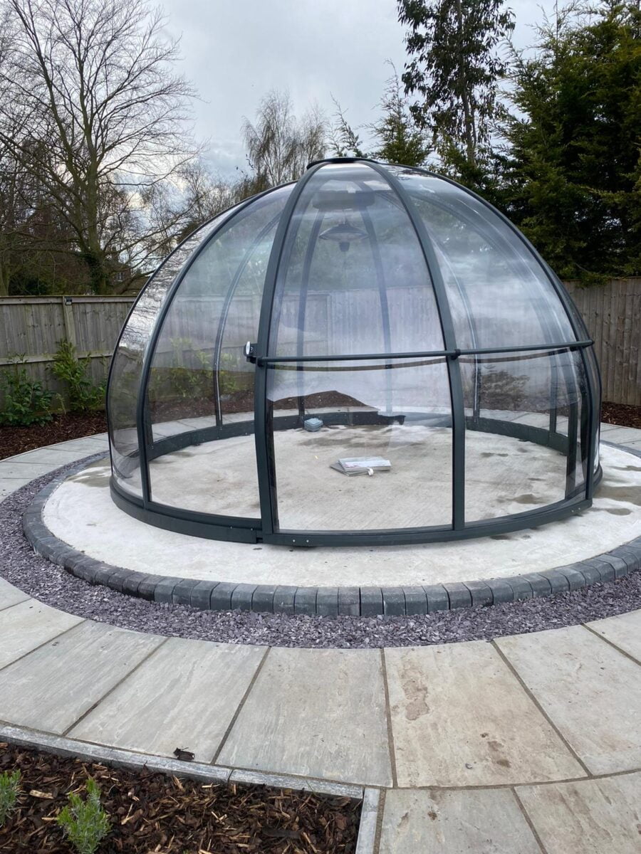Royal Domes - Outside Space Solutions