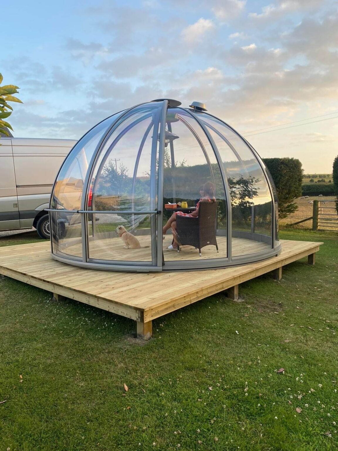 Royal Domes - Outside Space Solutions