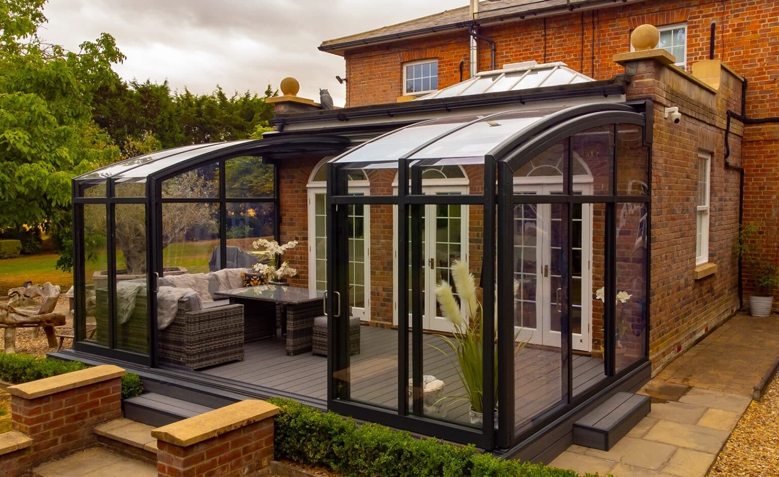 Retractable Roofs - Outside Space Solutions